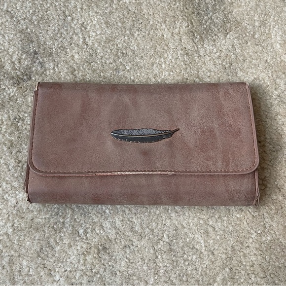 Mossimo Supply Co. | Bags | Mossimo Faux Leather Feather Decal Wallet ...